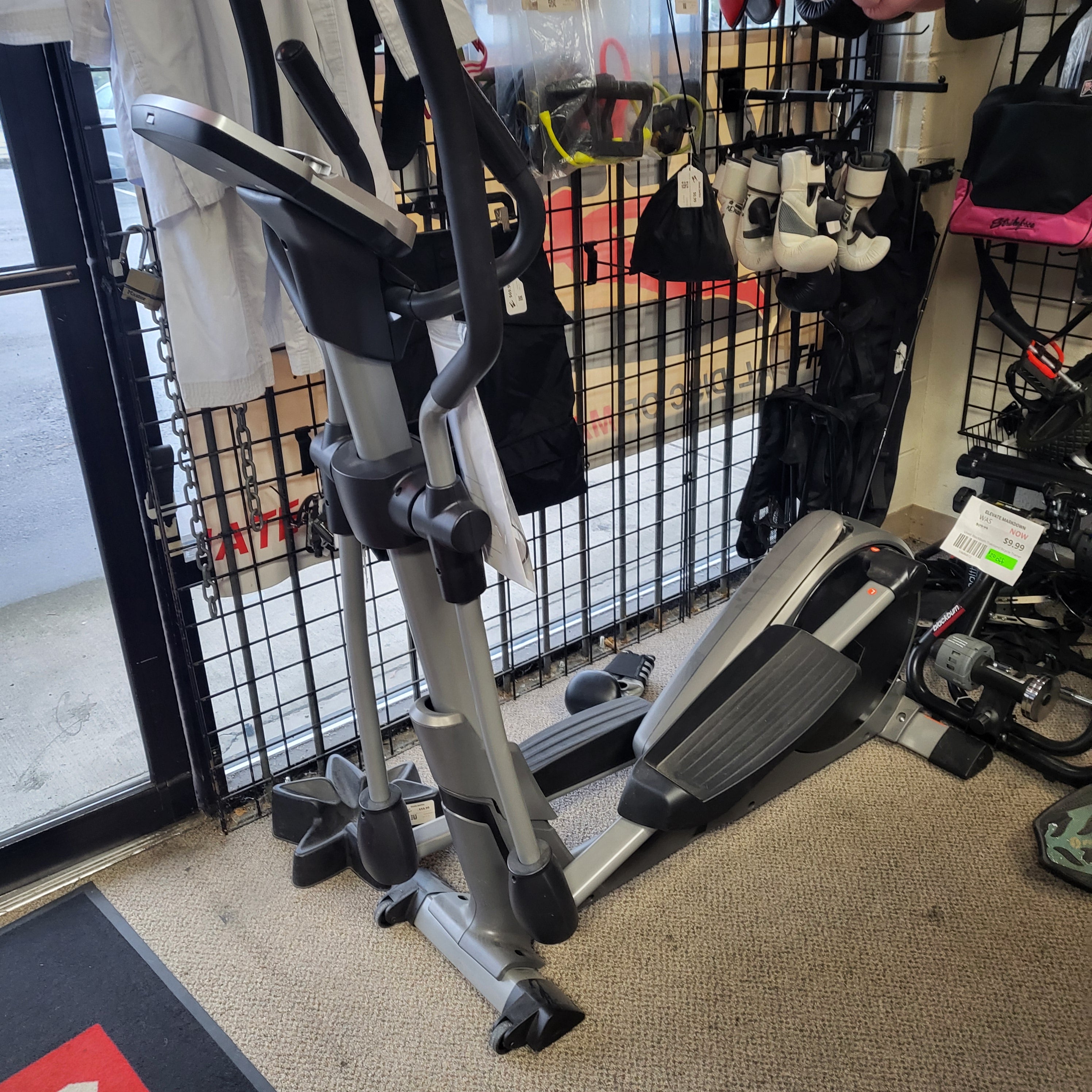 Slightly Used Sunny Pre-Programmed Elliptical Magnetic Trainer Machine ...